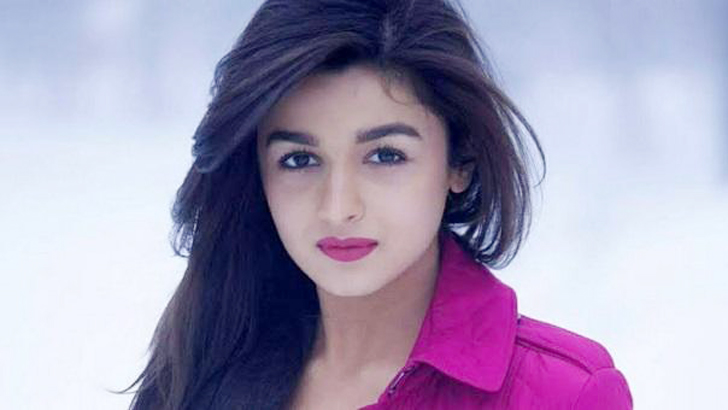 এবার গোয়েন্দা চরিত্রে আলিয়া ভাট