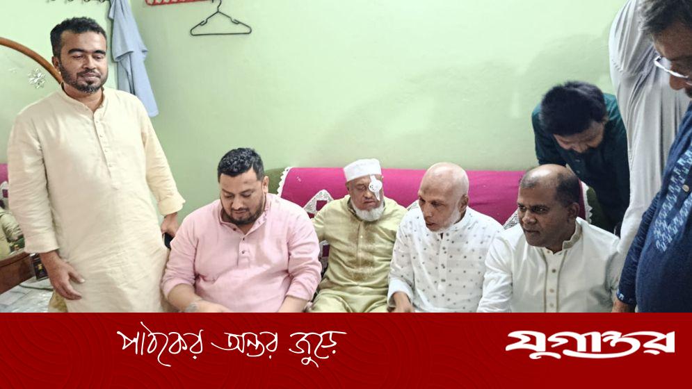 অসুস্থ বিএনপি নেতা ইদ্রিস মিয়াকে দেখতে গেলেন মীর হেলাল