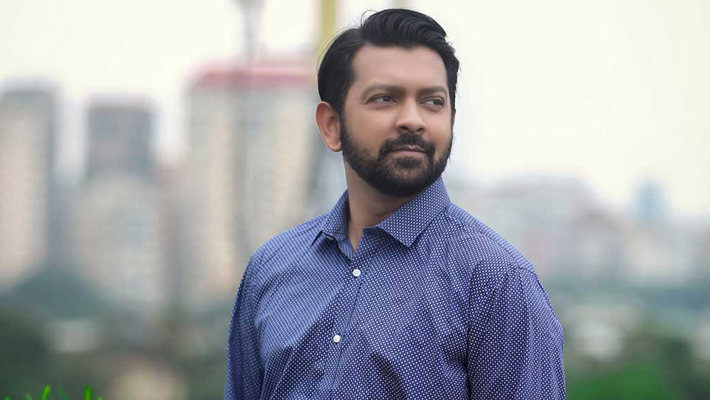 ব্রেকআপ যাতনার মাঝে যেভাবে সময় কাটাচ্ছেন তাহসান