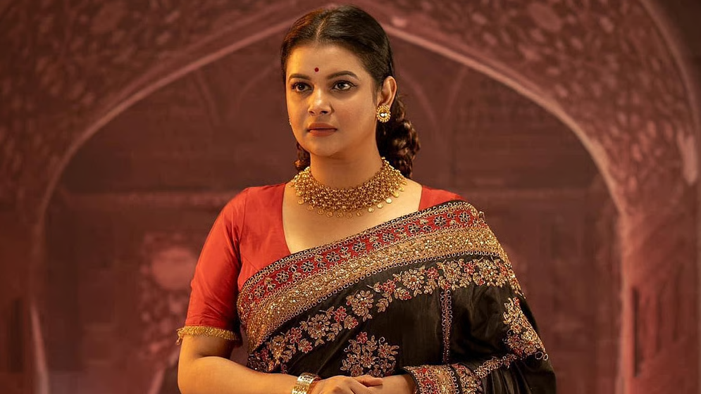 অসুস্থতায় ভুগছেন শবনম ফারিয়া