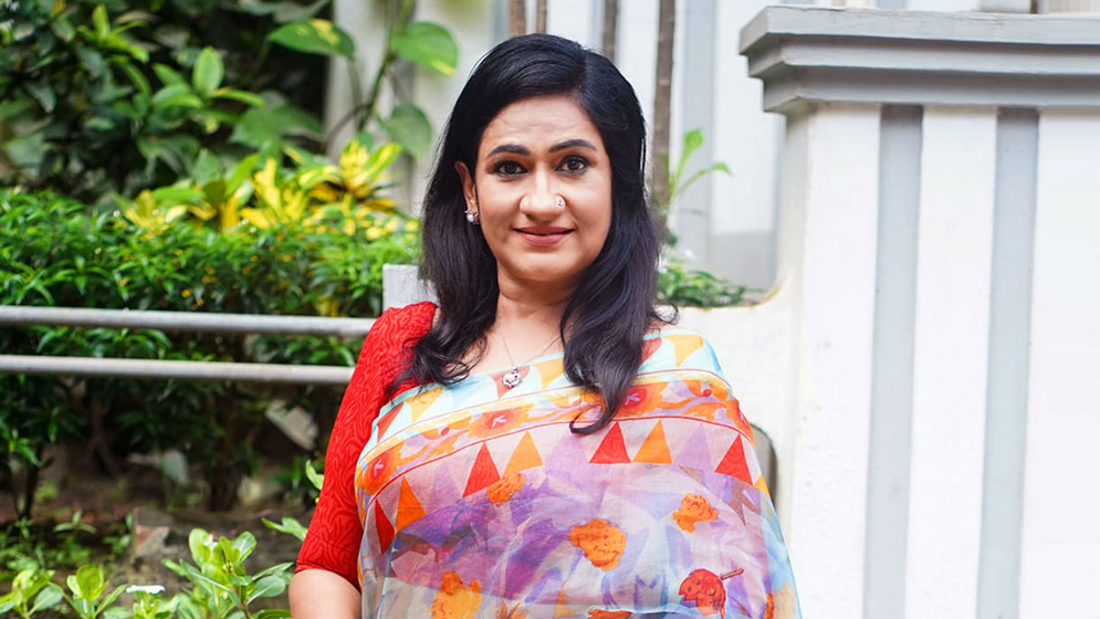 অভিনেত্রী মনিরা মিঠুর ছেলেকে বেধড়ক মারধরের অভিযোগ